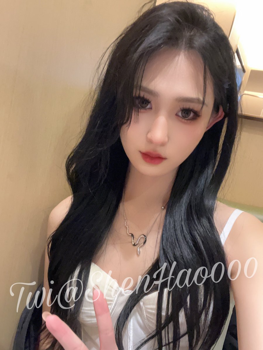 今天睡不醒 On Twitter 虽然我不懂爱,但是我做起来很厉害
