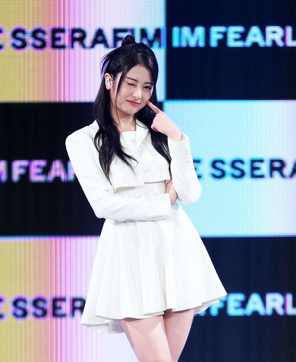 Huh Yunjin Brasil ♟️ FAN ACCOUNT on Twitter: Huh Yunjin Brasil ♟️ FAN ACCOUNT on Twitter: