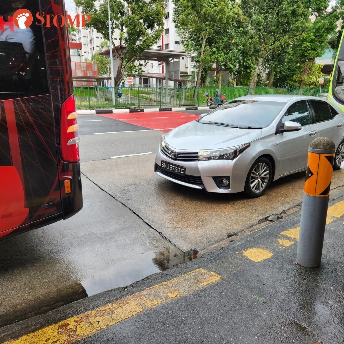 Stomp Singapore on Twitter: "Cars parked in front of bus stops next to Clementi MRT station and ...