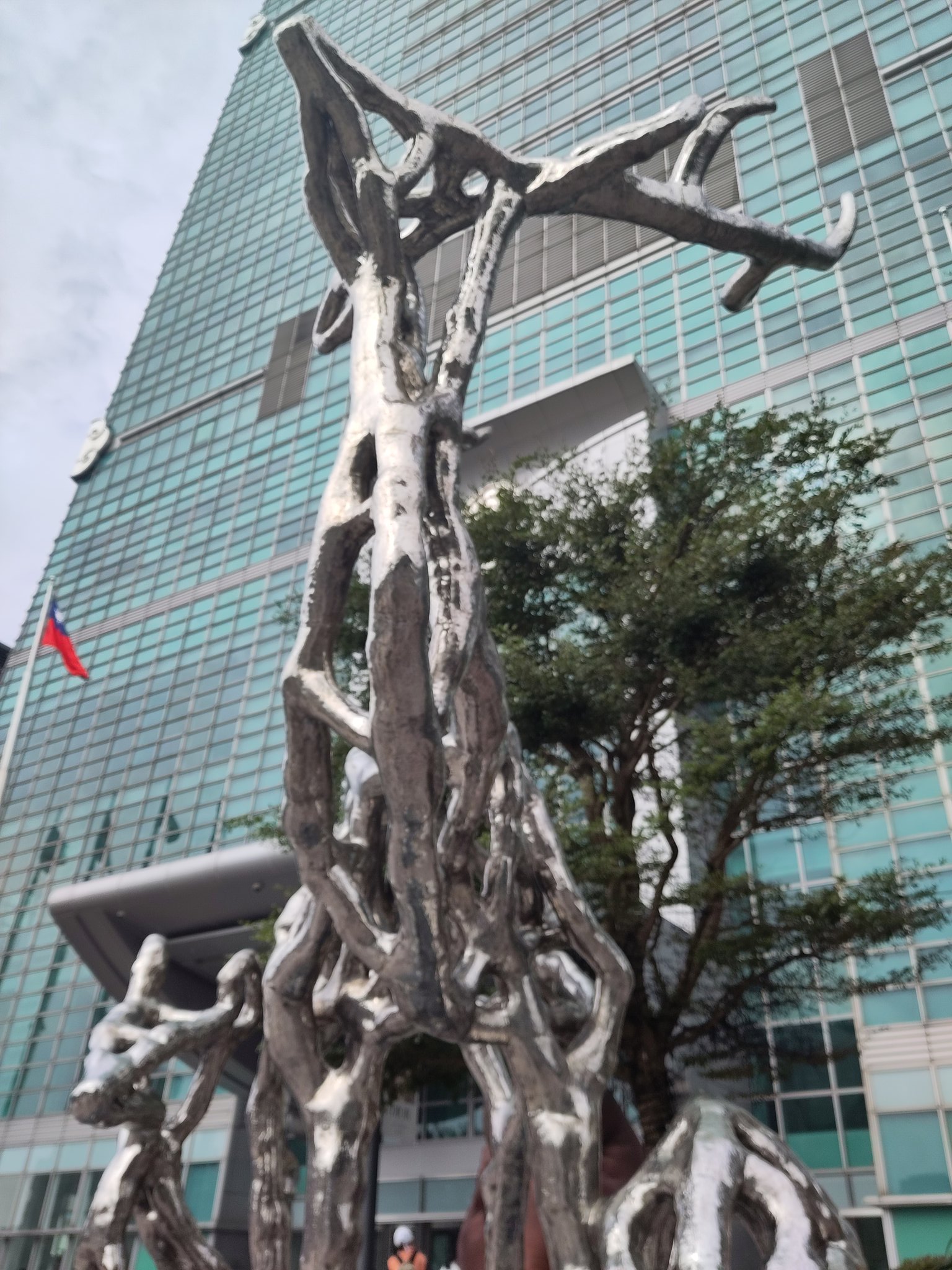 Peter Knoll 🤠 🐱 on Twitter: "Taipei 101 🌻 https://t.co/qclQySREzy" / Twitter