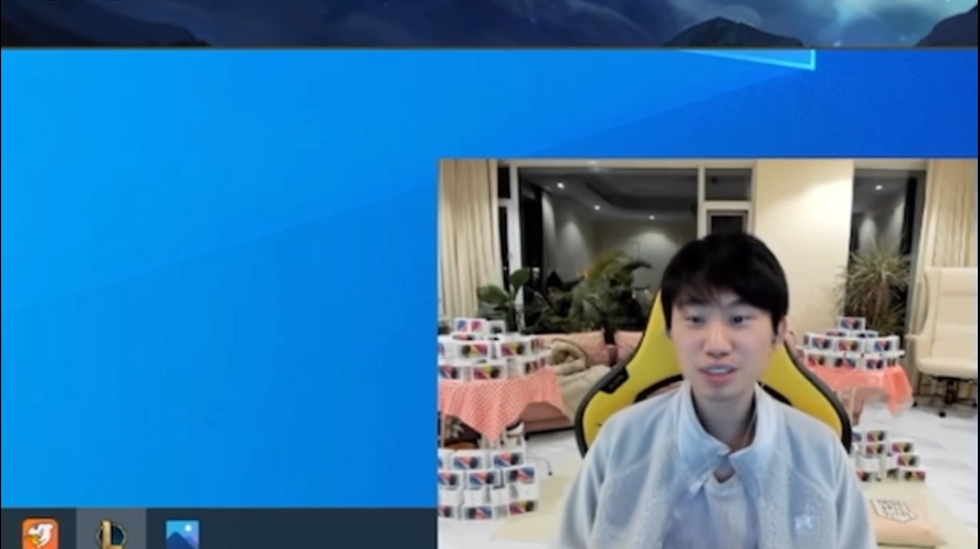 LPL Fanclub on Twitter: "After posting these, Tian unfollowed Doinb, Doinb's wife Umi, and Xinyi ...