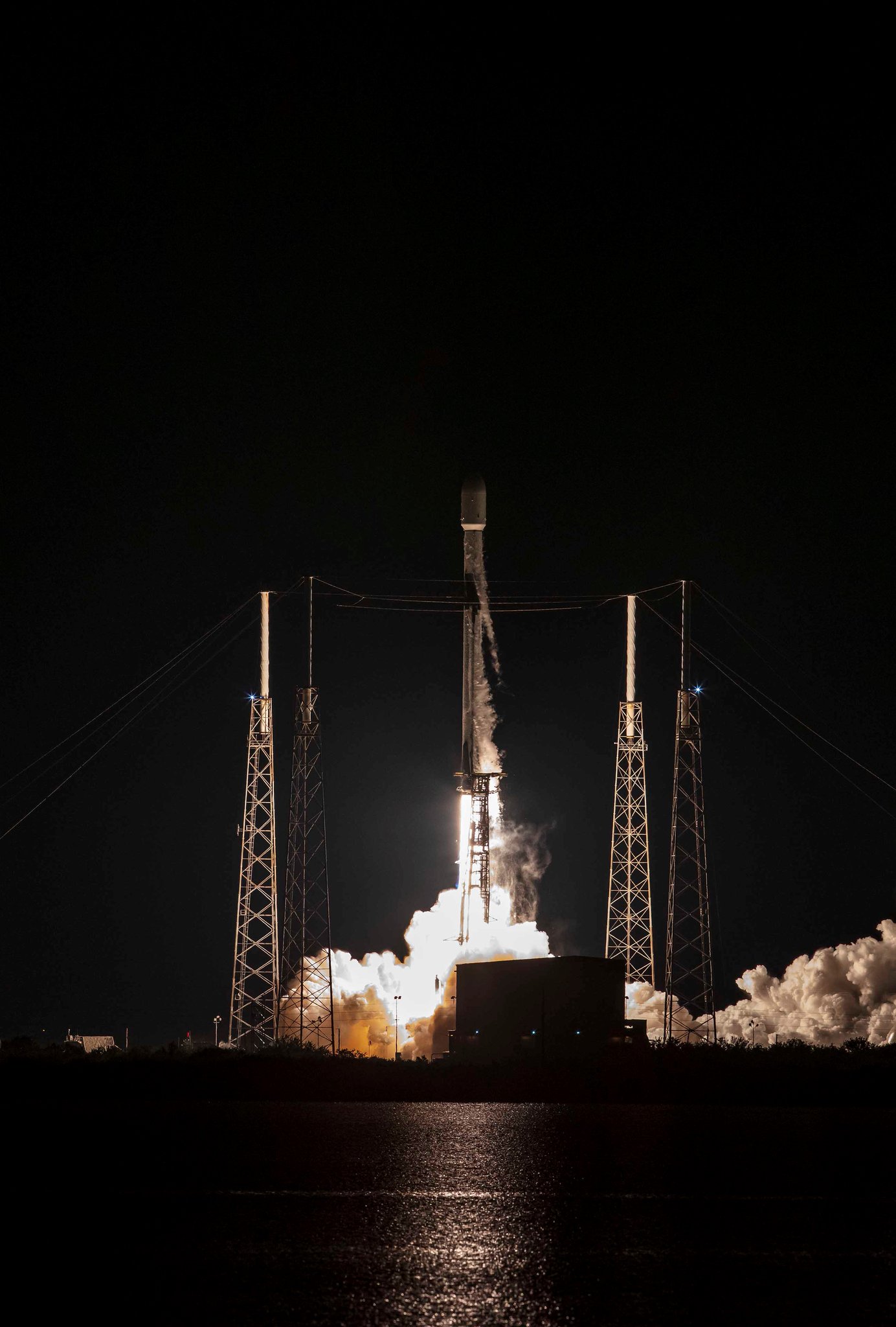 Spacex On Twitter Falcon 9 Launches To Orbit 56 Starlink Satellites