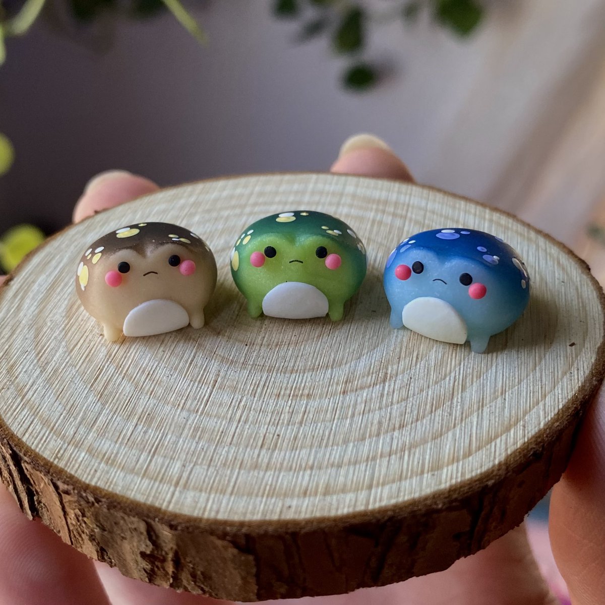 🌿Migayart Creations🌿 on Twitter: "RT @kenzielynziee: Grumpy toad figures now available! 🐸💕 You ...