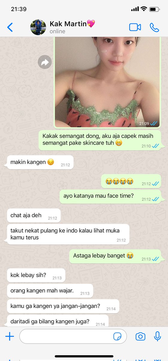 nik | Gayuh Arta on going 📌 on Twitter: "taehyung au Kaka Pembina two tweets ;what if Martin ...