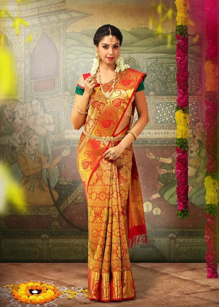10 Traditional Dresses of Women in Sanatan Culture across the World 1 ...