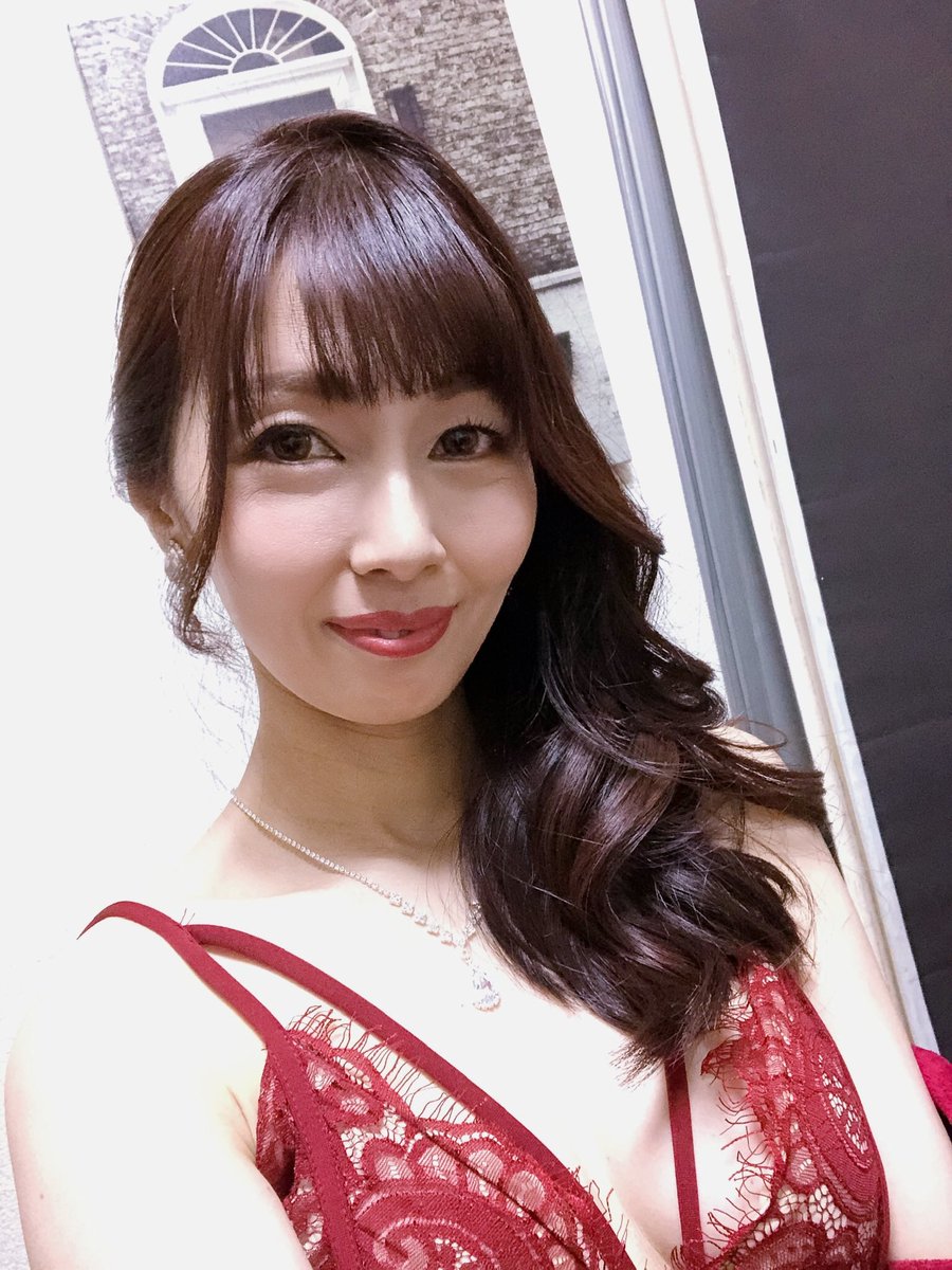 森 美希 / Miki Mori on Twitter: "楽しい夜にしよ…🦋"