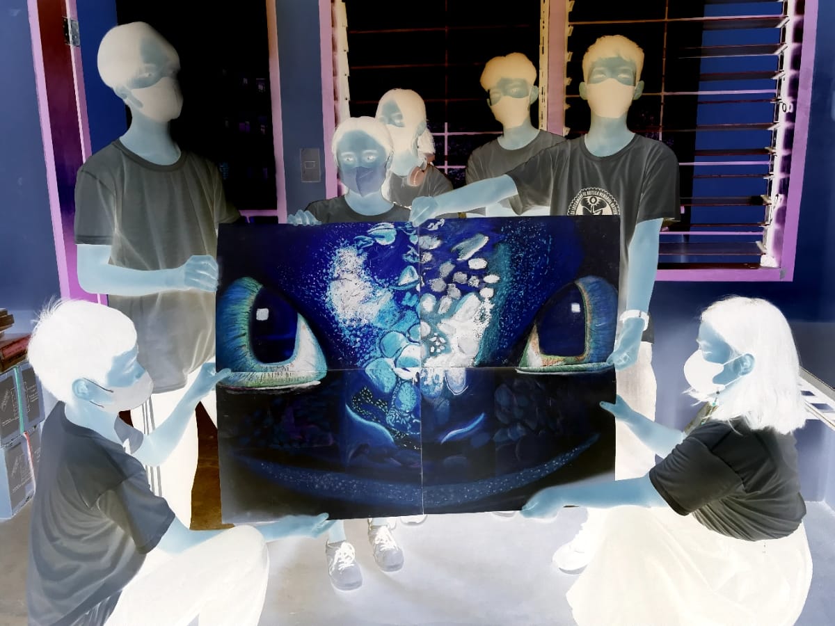 Daily Guardian on Twitter: "INVERTED ART 😲 LOOK: A group of high school students wowed netizens ...