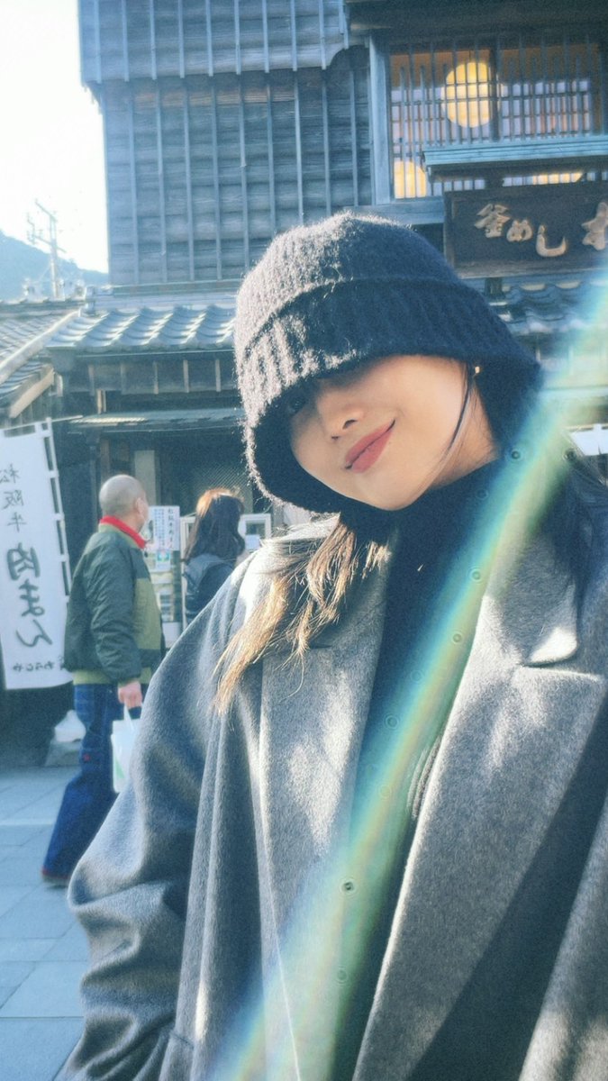 CHIAO🌙🌅💐 on Twitter: "浣熊跑去伊勢市玩欸XDDD 她背後的那間店： https://maps.app.goo.gl ...