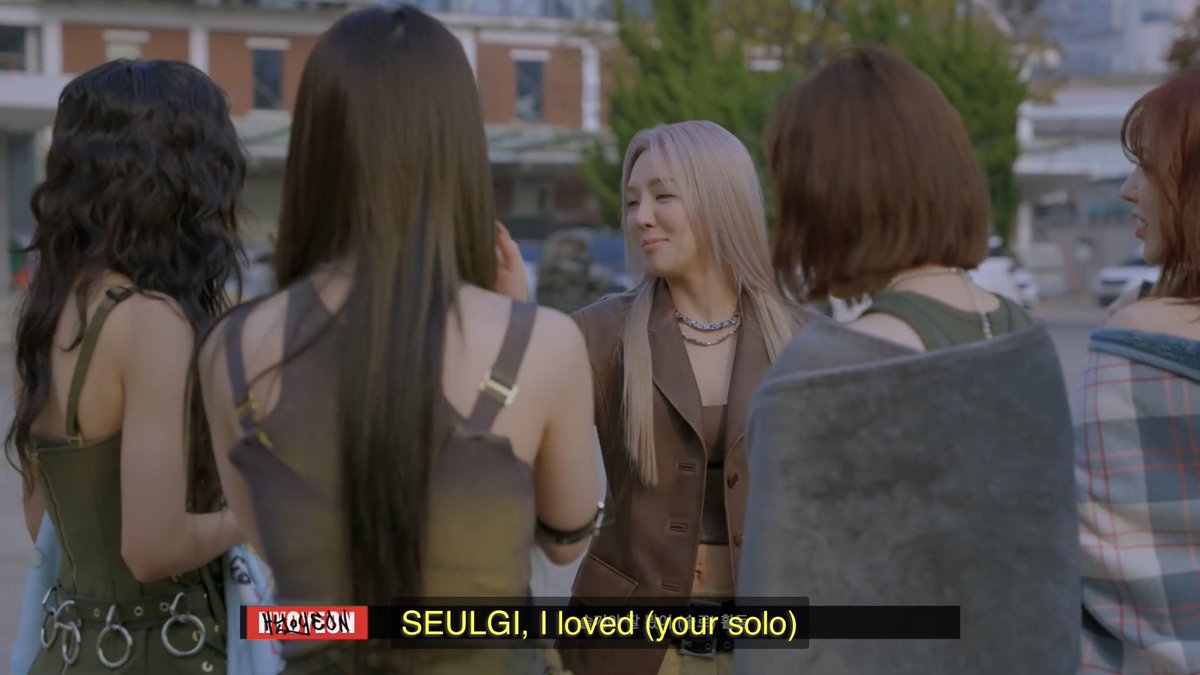 🎼AceSeulgi 🐼KSG2🐻🎼 👉RAPPER SEULGI👈 on Twitter: "Thank you, Hyoyeon unnie 🫶🫶"