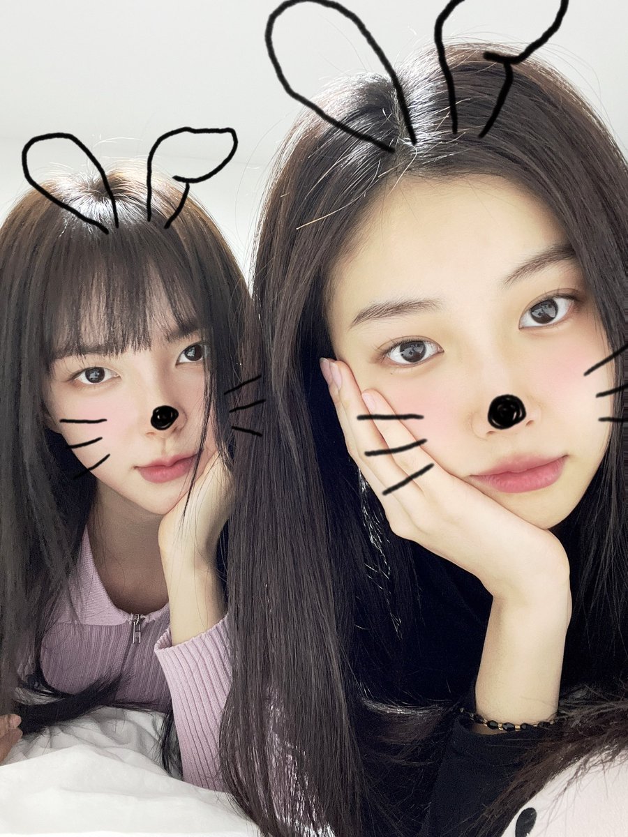 hyewon pics ☁️ on Twitter: "bubble update"