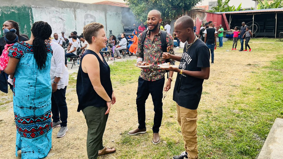 U.S. Embassy Malabo 🇺🇸🇬🇶 on Twitter: "Estamos aperturando nuestro espacio Americano!! 🤩🥳 un ...