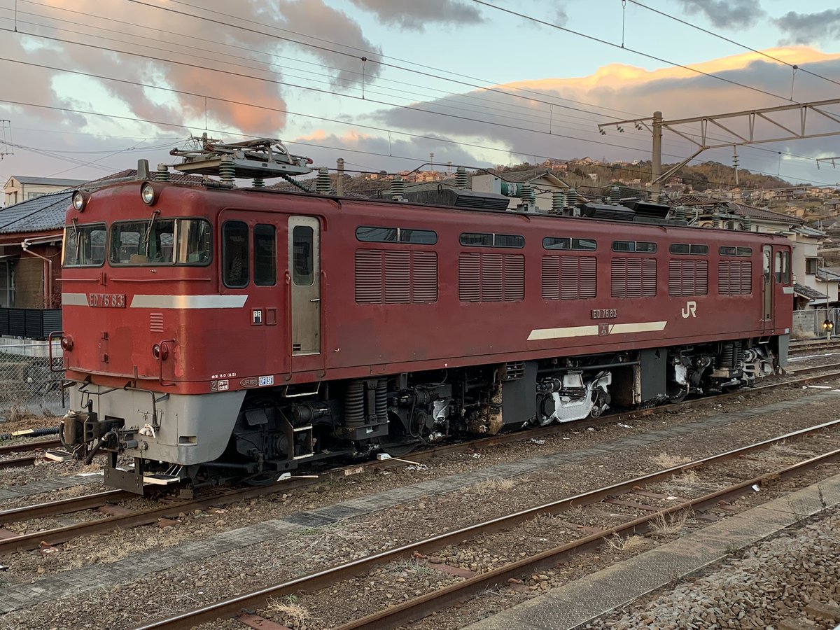 Y一 on Twitter: "今朝はED76-83号機だった。"