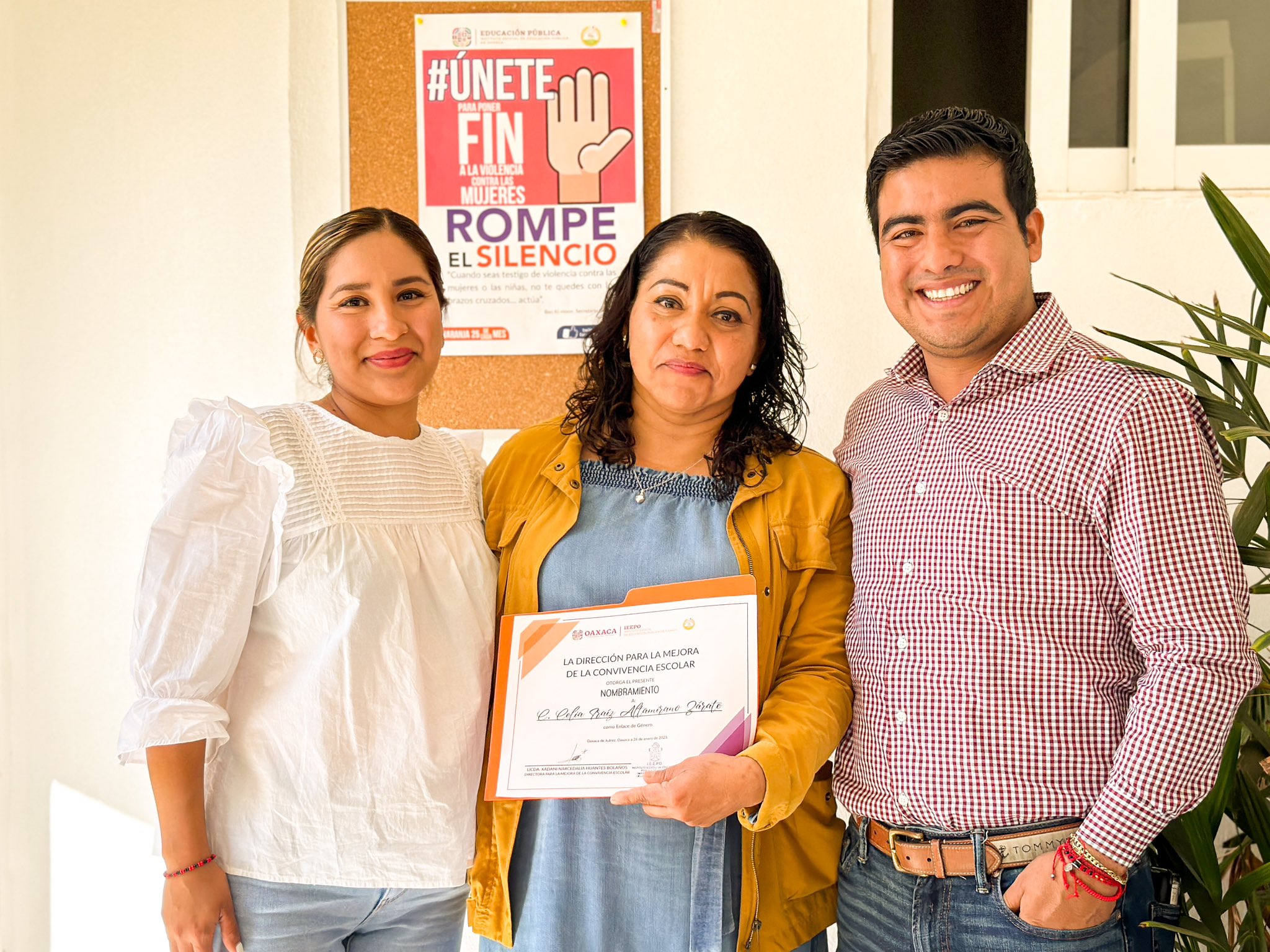 Dirección para la Mejora de la Convivencia Escolar (@DMCE_IEEPO) / Twitter Dirección para la Mejora de la Convivencia Escolar (@DMCE_IEEPO) / Twitter