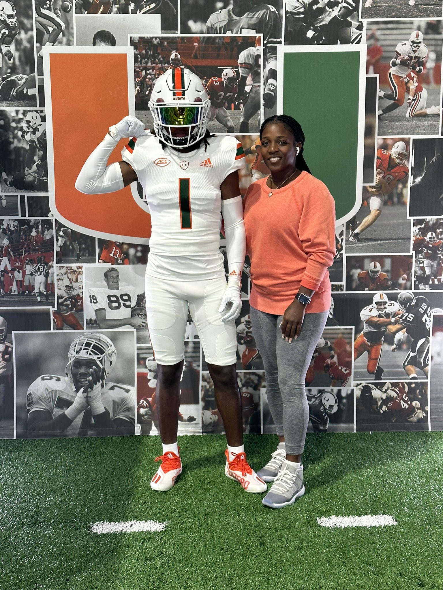 Amari Wallace (@begreat_mari) / Twitter