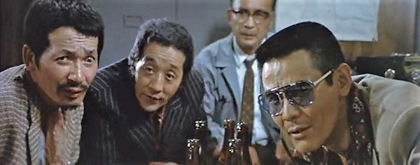 Mitsuhiro Yamagishi On Twitter 三谷昇 さん追悼で『人斬り与太 狂犬三兄弟』を鑑賞。組織のためにクサい飯食ったはずの菅原文太が弟分田中邦衛&流れ者三谷とは