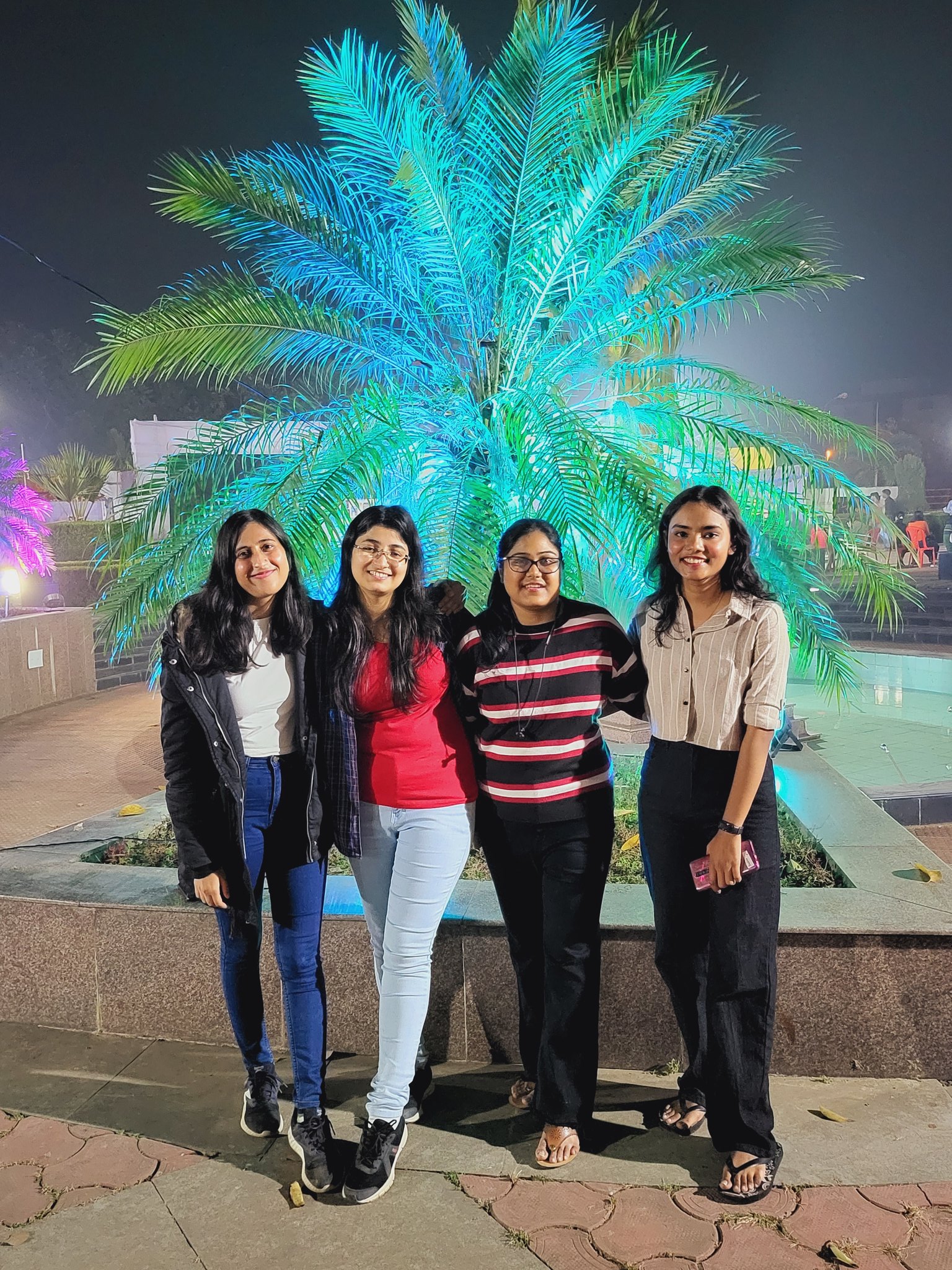 Anushka Thakur (@_anushkaaa___) / Twitter