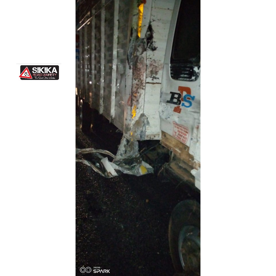 Sikika Road Safety On Twitter The 14 Seater Matatu Was Overtaking On
