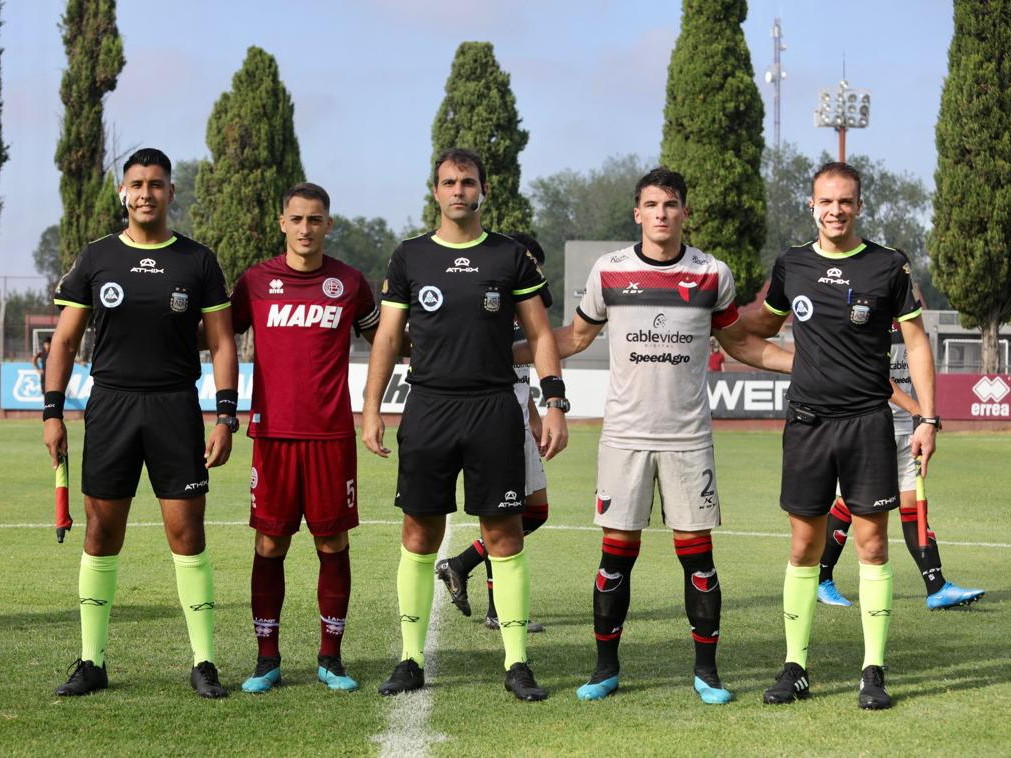 Club Lanús on Twitter: "45’ 2T +4 ⏱️ ¡FINAL DEL PARTIDO! ¡GANAMOS GRANA! Lanús 3-1 Colón ⚽ ...