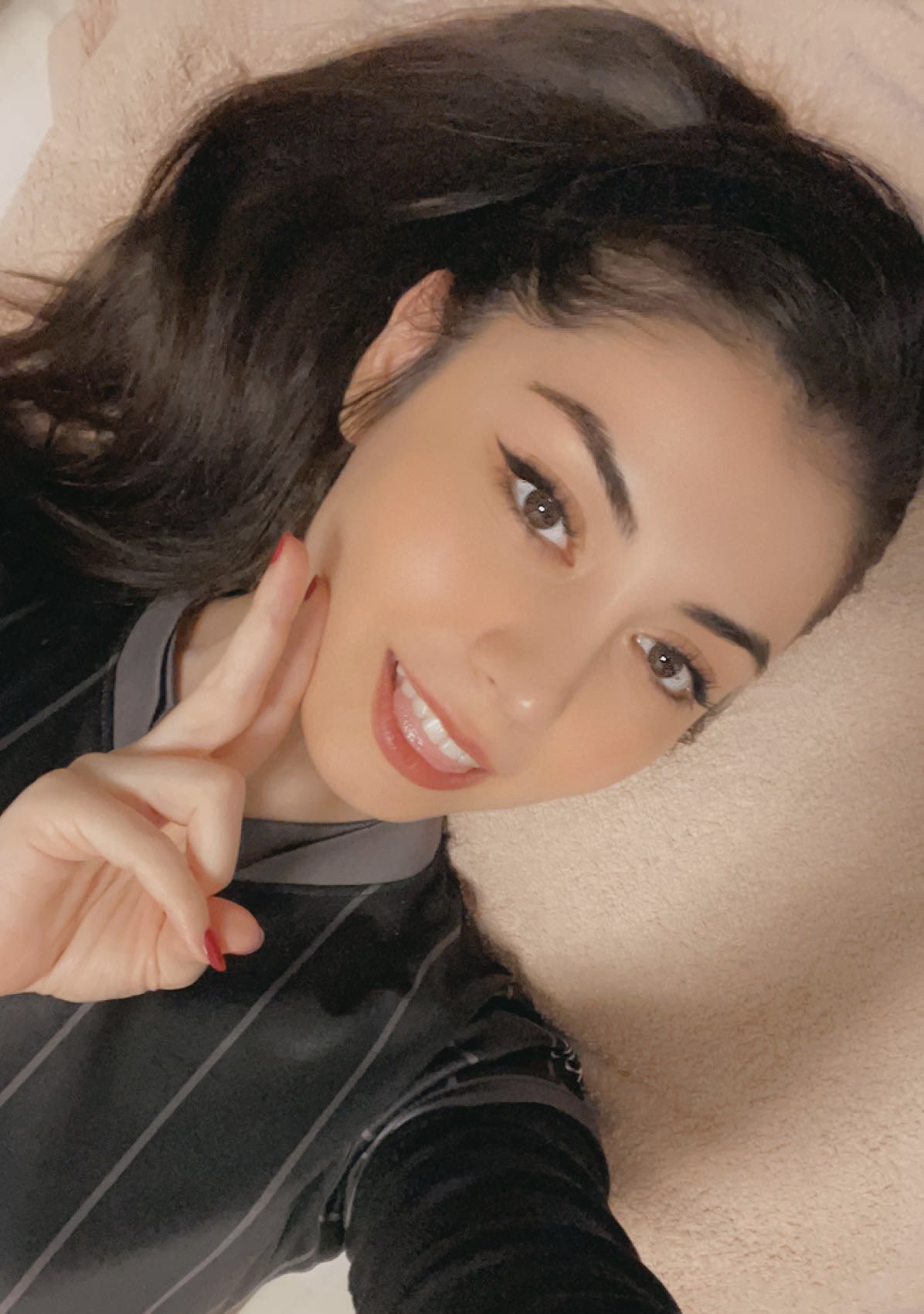 Val 🌺 on Twitter: "Hello 🥹 🏻 it’s almost time for #LEC week 2! Can G2 & VIT keep their #1 spots ...