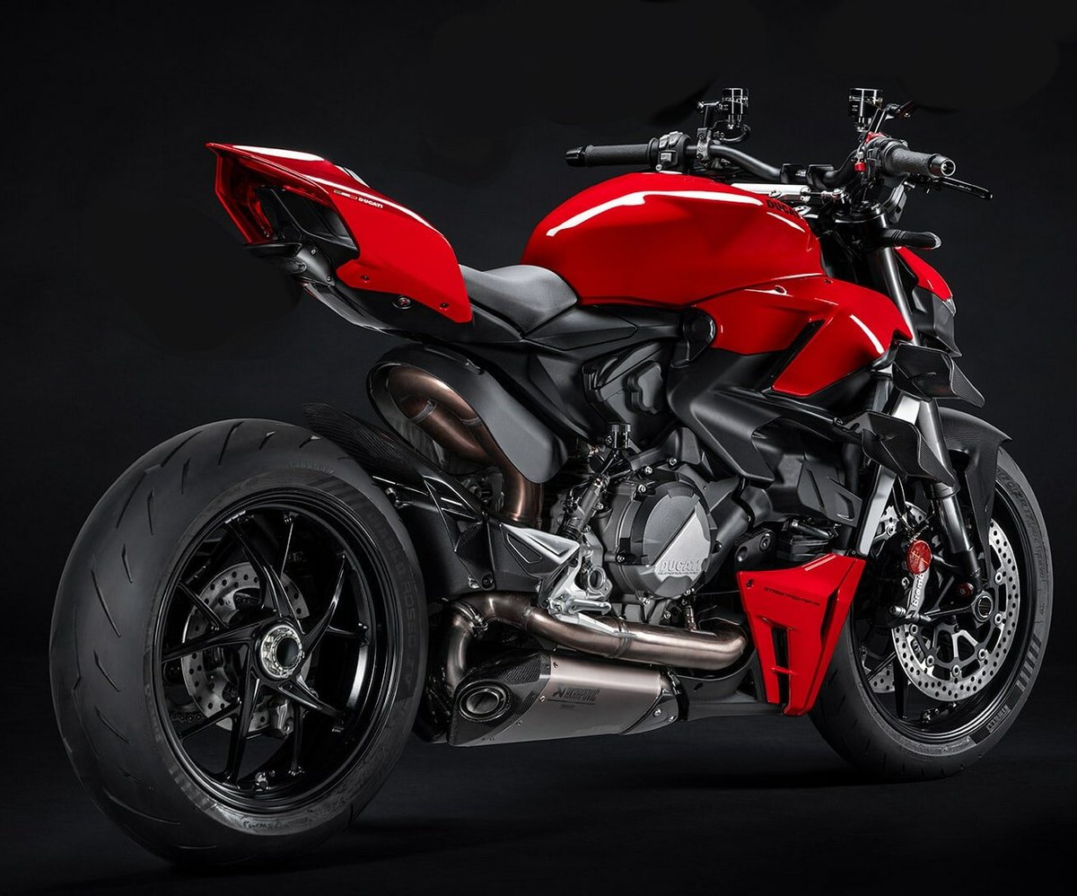 DUCATISM 🇮🇹 on Twitter: "本日1/29現在ようやくイタリア入り‼️ お待たせしました。 ドゥカティ 2020-2023 パニガーレ V2 Ducati ...