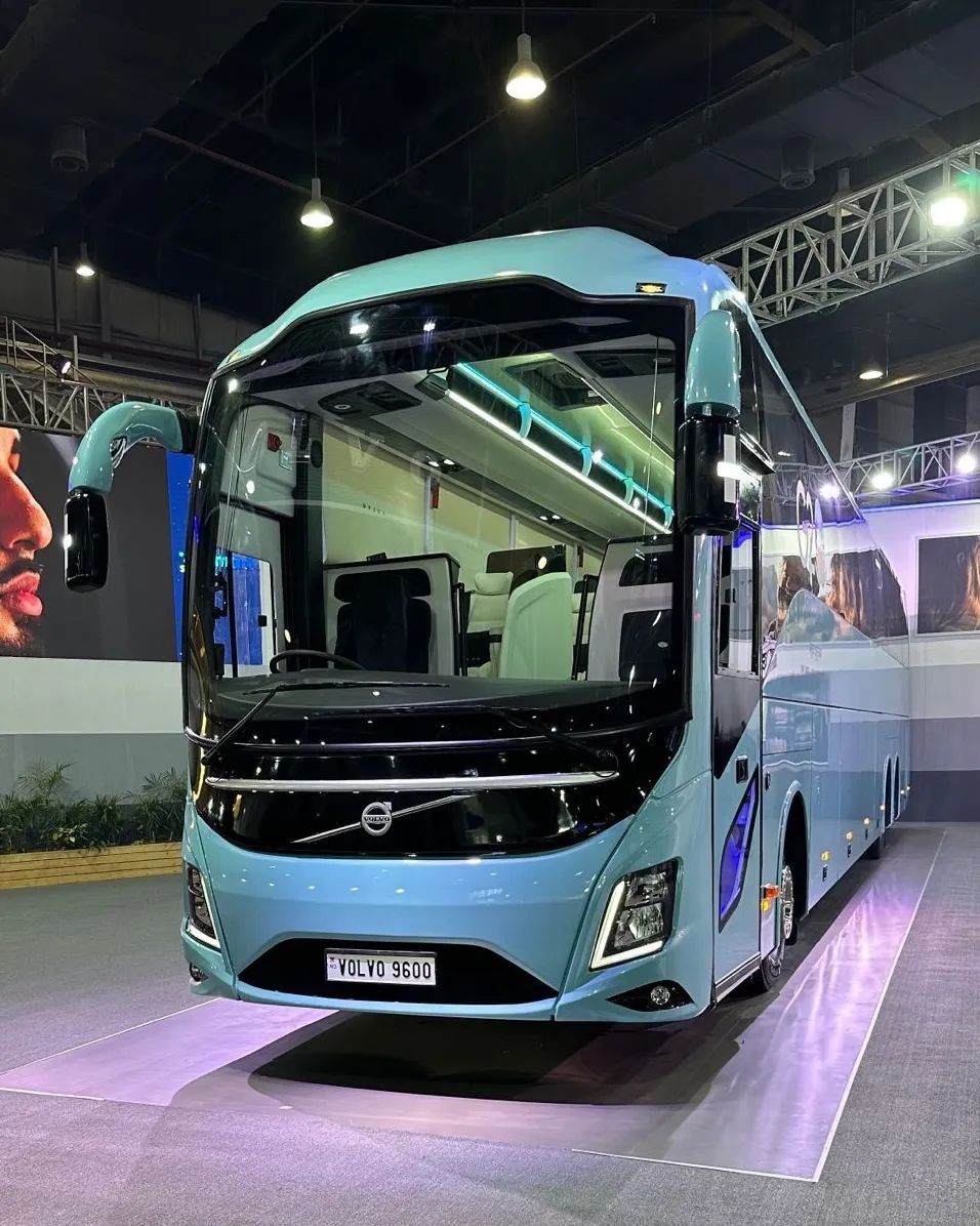 calone perpal on Twitter: "Volvo 9600 Coach terbaru yg dipamerkan di India Auto Expo 2023 First ...
