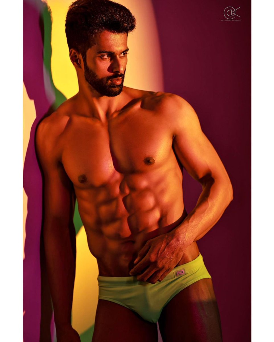 Hot Dudes Good Mood 🇺🇦 on Twitter: "Sujomathew by Amit Khanna 📸"