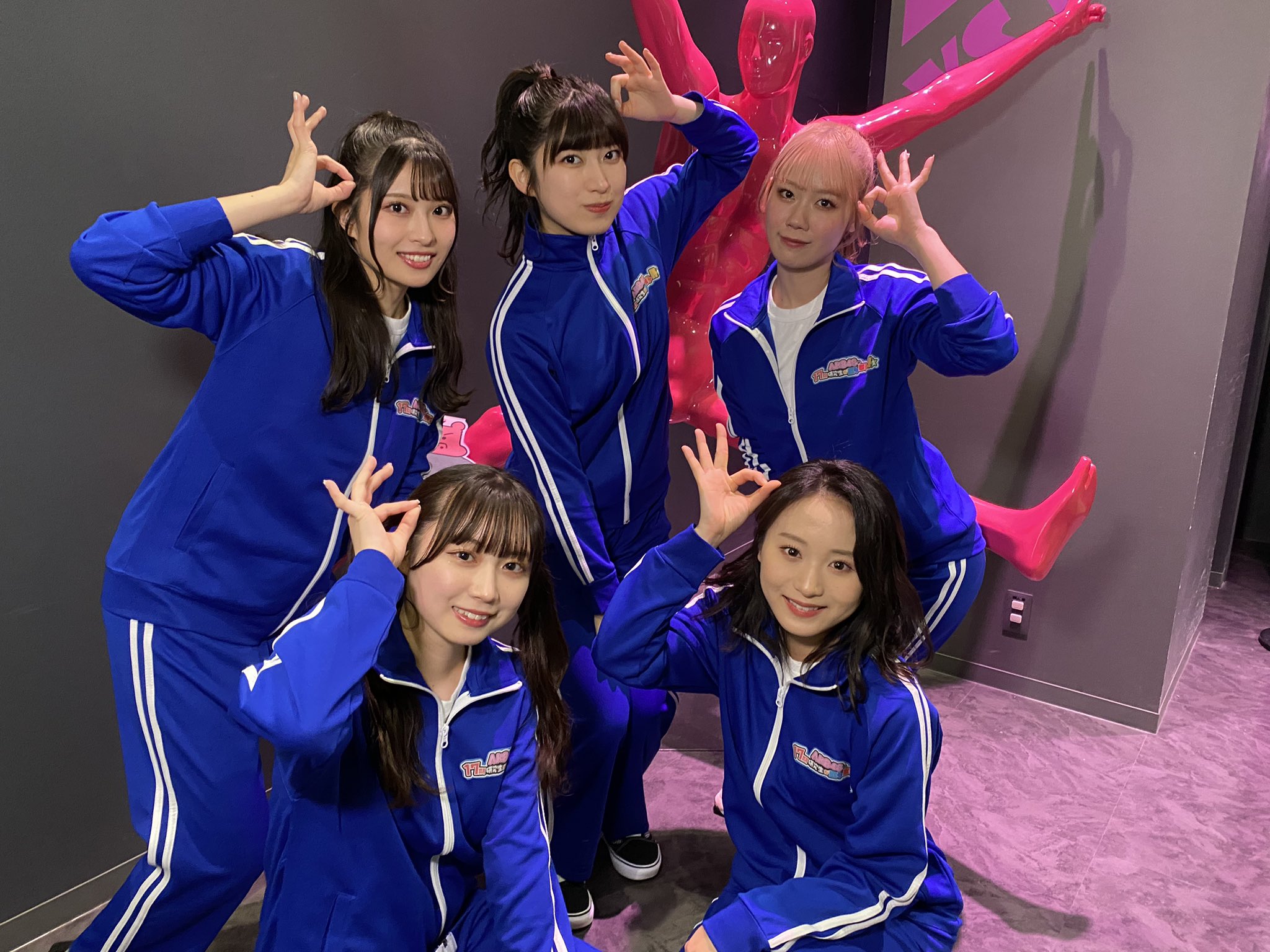 CSテレ朝チャンネル on Twitter: "【ch1】2・24(金)よる10時～ #AKB48 #17期研究生 がロケロケ‼第2弾 "ただいま撮影絶好調 " #チーム8 も入れ替わって ...