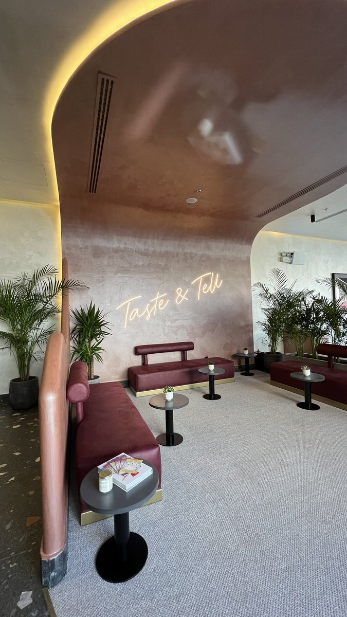 SCRMY 🌸💗 أجدد بيكري ومطعم إفطار في حق العقيق الديكور و الأكل ولا غلطة 👍 ...