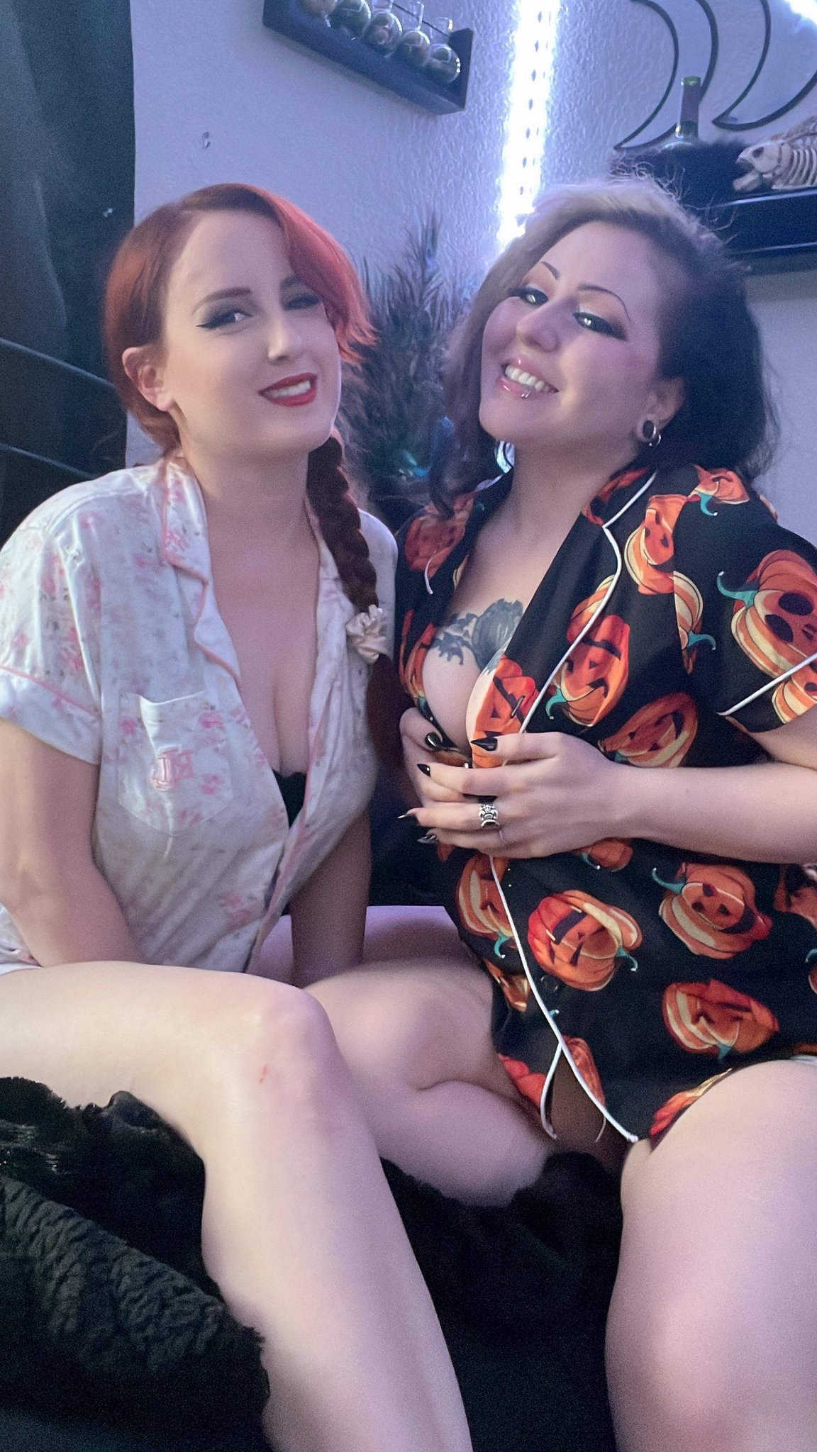 melissadrewirl on Twitter: "going to visit @hexlowpoxia in like two weeks and i am squealing ...