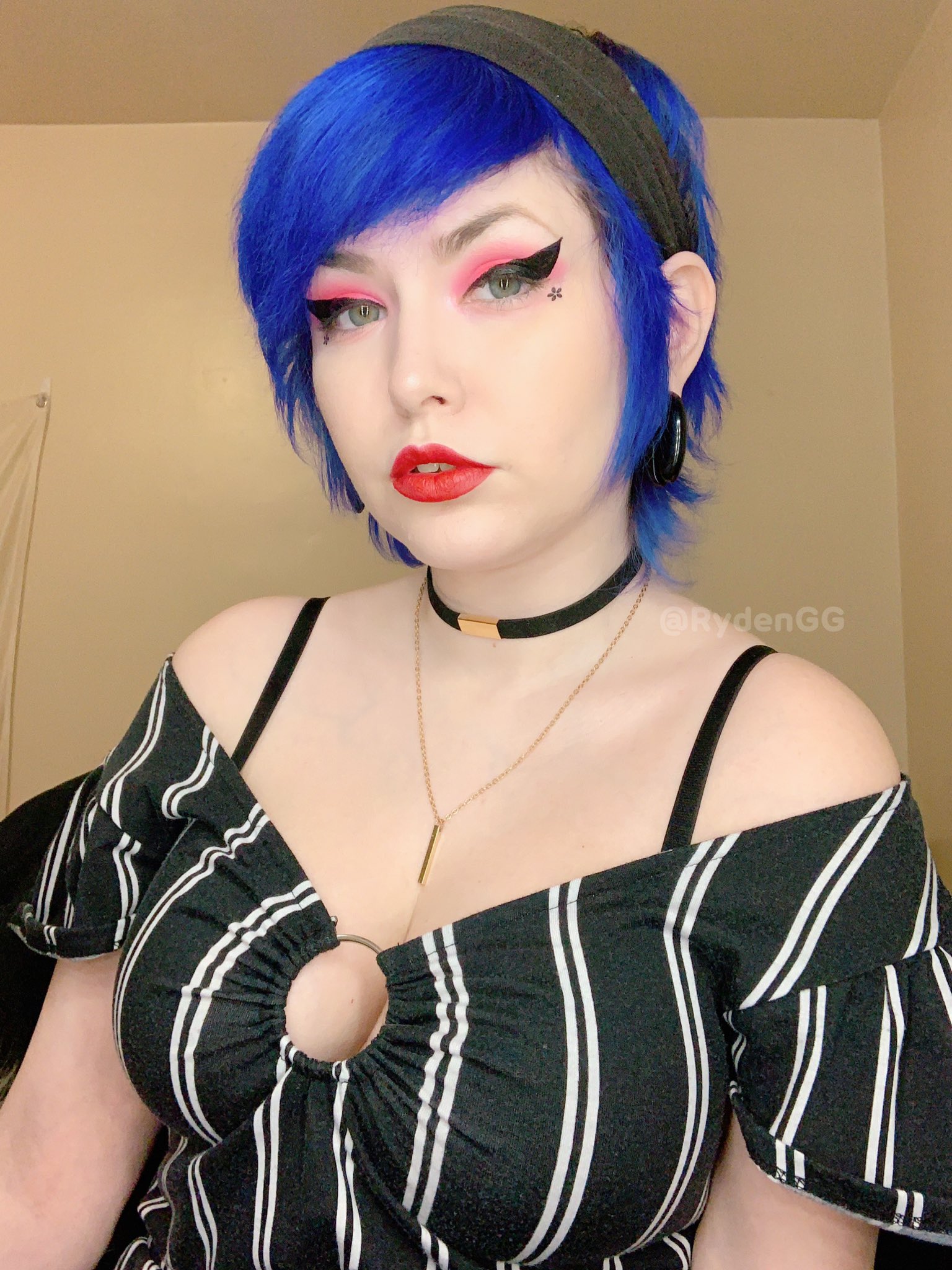 Tw Pornstars 1 Pic Ryden Armani Twitter Weve Gotta Lean Into The