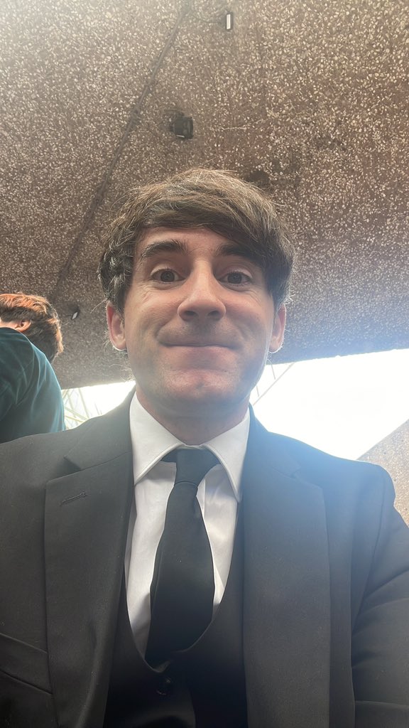 Luzu on Twitter: "Estamos en los Esland, qué tal lo estáis pasando?"