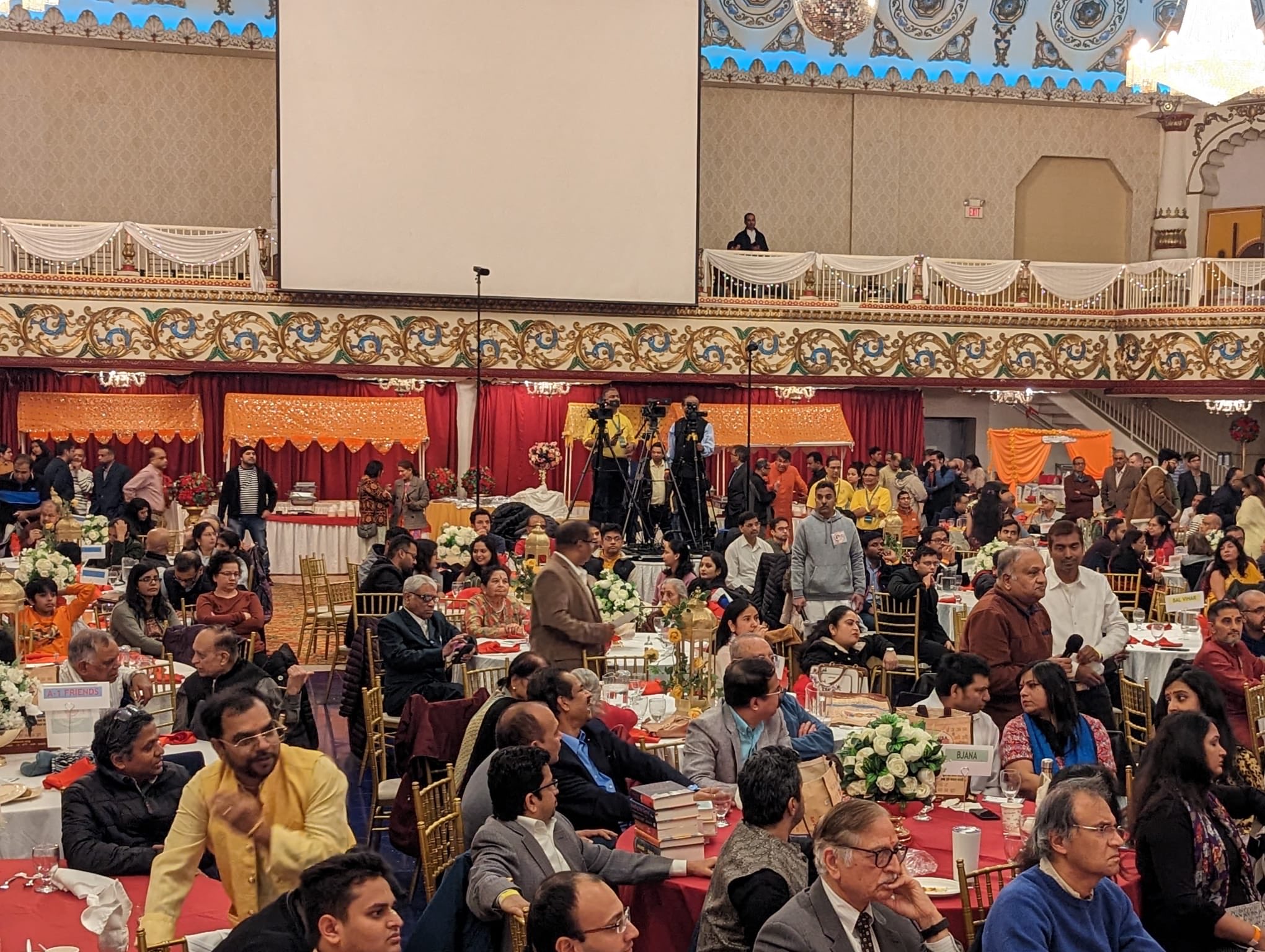 Rajiv Malhotra on Twitter: "Just finished gala event for Infinity Foundation with 1,100 guests ...