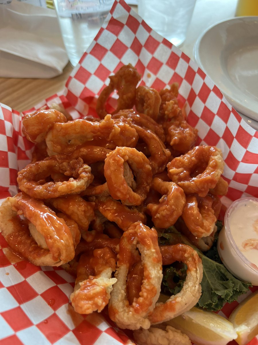 Chris R. Vaccaro on Twitter: "Bisque and Buffalo calamari at the Lobster Roll in #Southampton, # ...