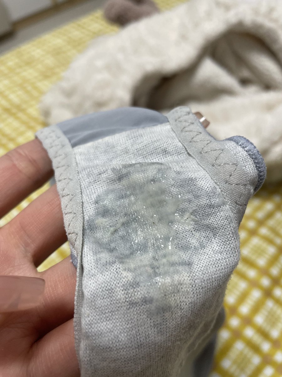 杨漂亮(出原味)加qq~ On Twitter 出原味内裤 胸罩 丝袜 棉袜哦~ 要买加我主页qq哈 ️ 白天上班忙,可能不及时同意,看到