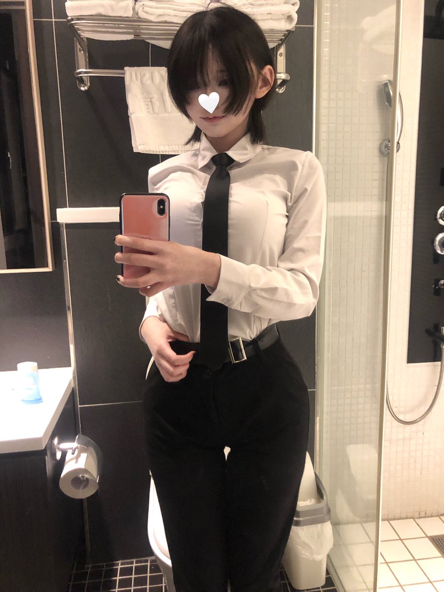 优姬那 yukina on Twitter: "CWT63 漫展第一天撤假髮後的樣子🥺🥺 覺得很好看所以拍了！！ #fyp"