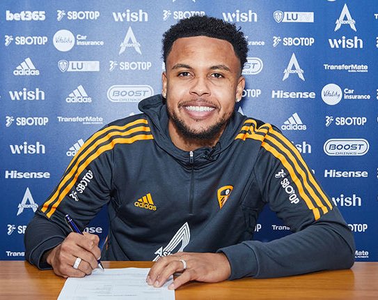 EuroFoot on Twitter: "🚨🇺🇸 𝐎𝐅𝐅𝐈𝐂𝐈𝐀𝐋: Weston McKennie has signed for Leeds United. Loan deal with ...