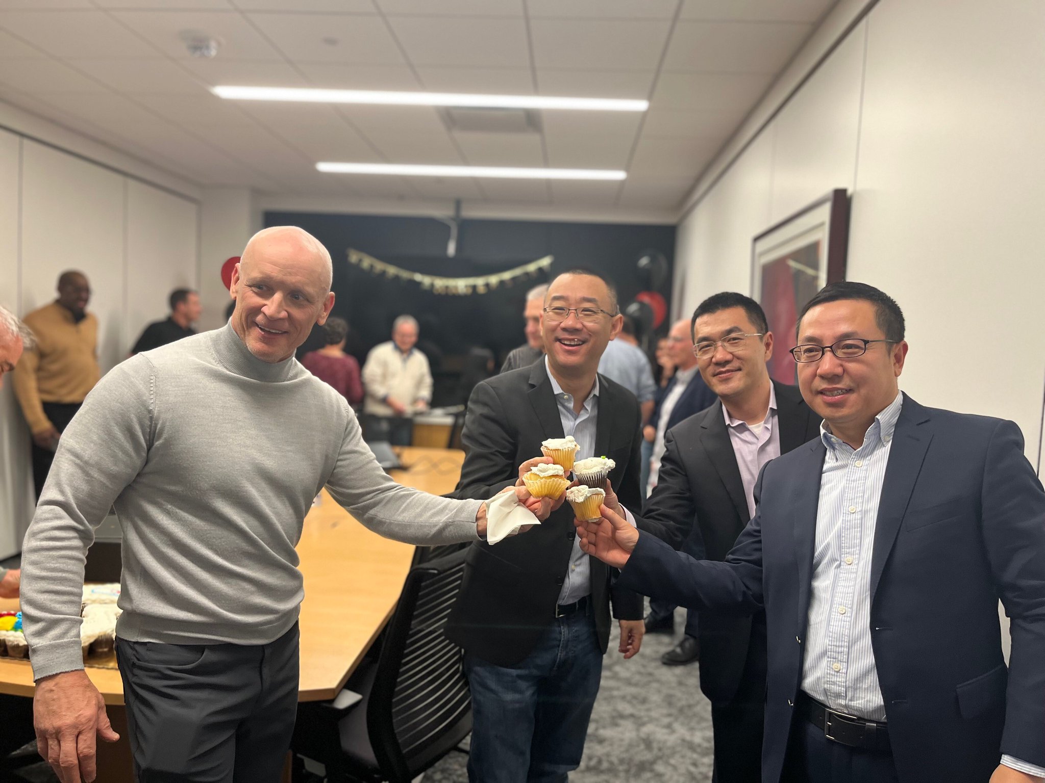 Jerry Paradise on Twitter: "It was an honor and a delight to celebrate my 30th anniversary of ...