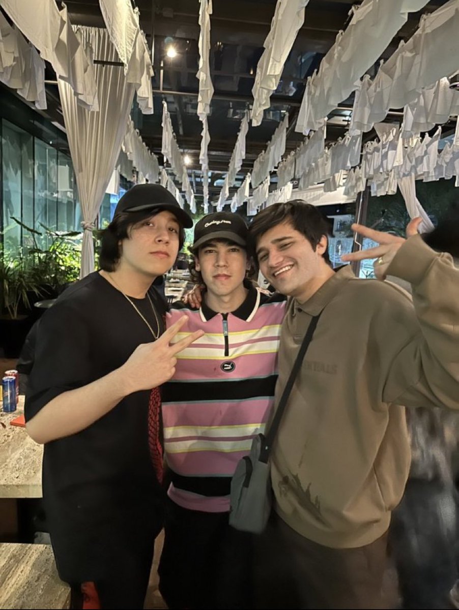 spreen gallery on Twitter: