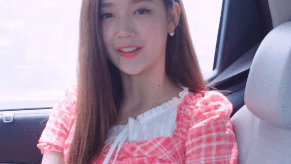 인스티즈(instiz) on Twitter: "소통앱 하루 못해서 초 장문으로 팬들 질문 전부 답변한 아이돌 (링크에 더있어요👉) https://instiz.net/pt ...