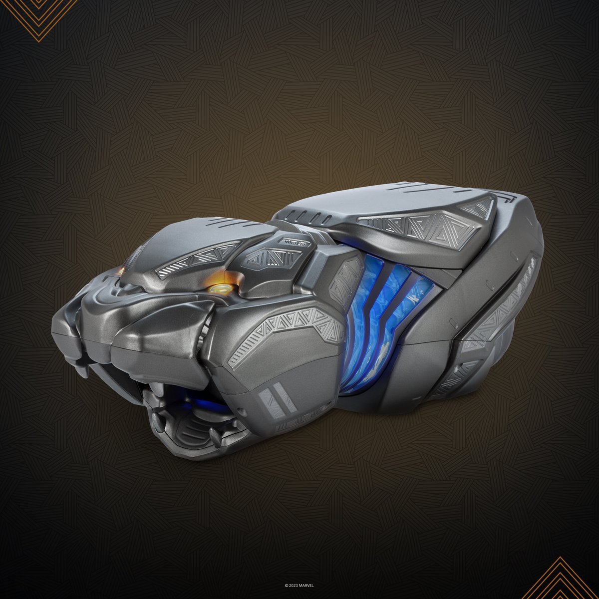 Marvel Entertainment @Marvel Timeline, The Visualized Twitter (Analytics)