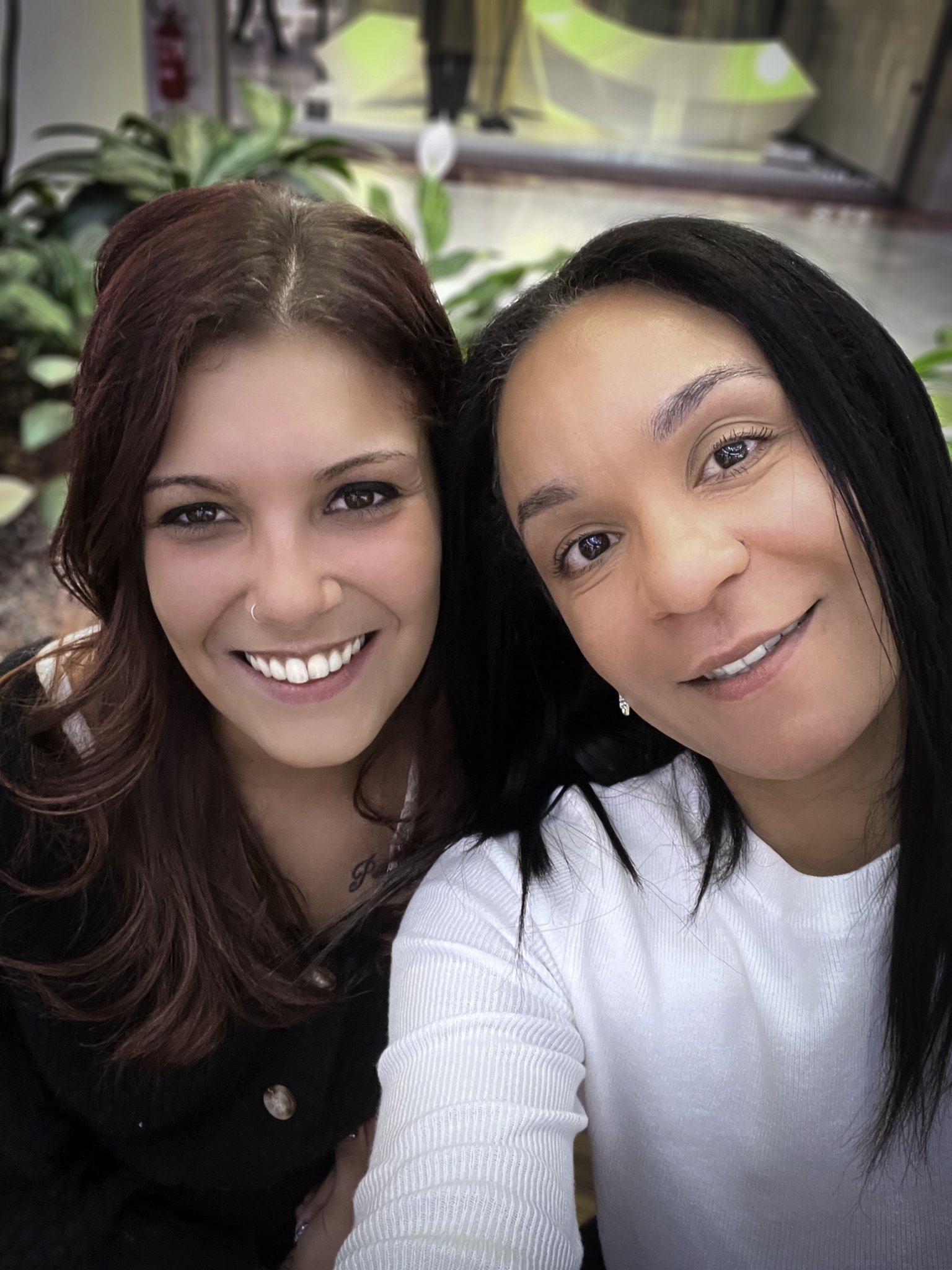 TW Pornstars - MissFluo. Twitter. 🇺🇸Me and MissBonnie from @VikingVara ...