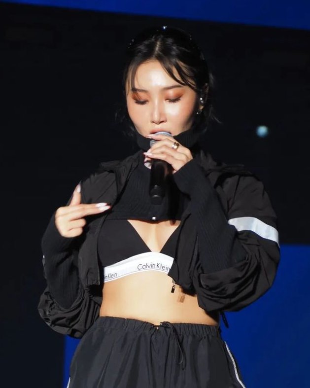 Delfi 🐹🐰🐶🦁+ on Twitter: "Mamamoo's Solar, Wheein and Hwasa"