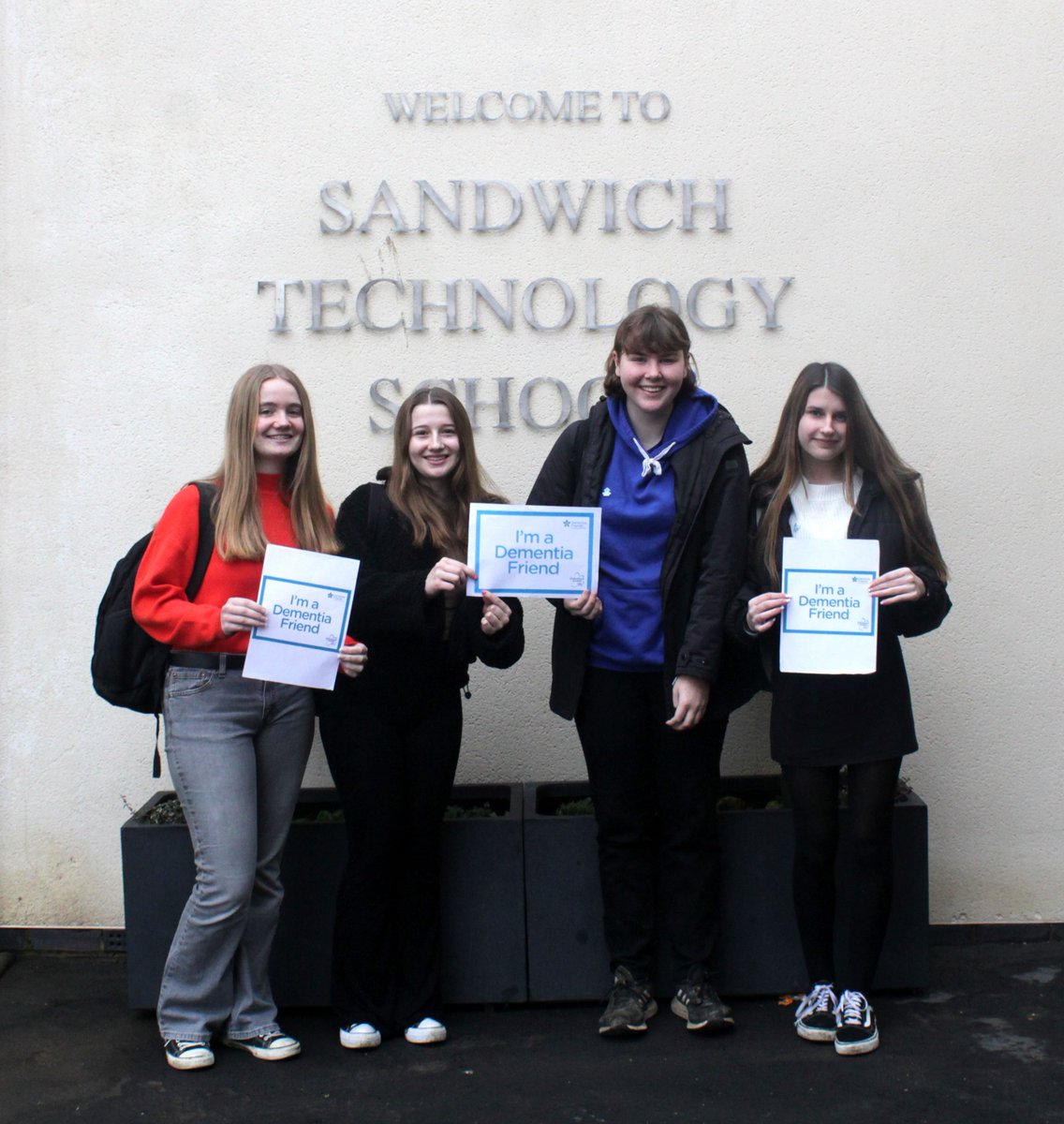 Welcome to Sandwich Technology School