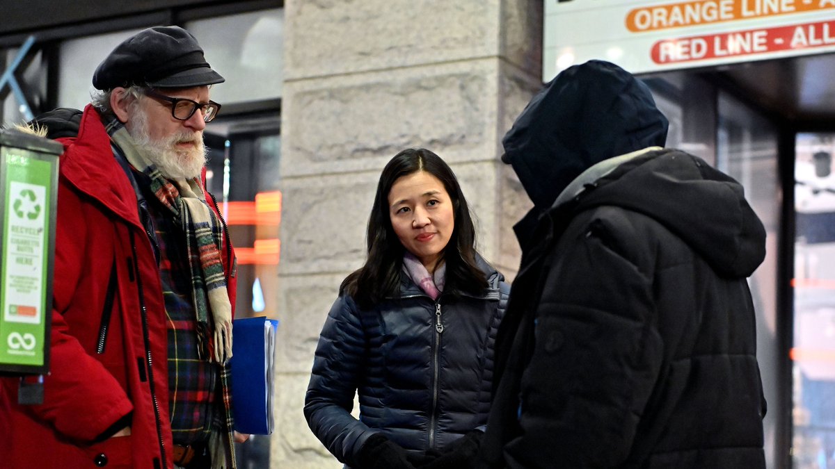 Mayor Michelle Wu 吳弭 On Twitter Last Night We Joined Volunteers