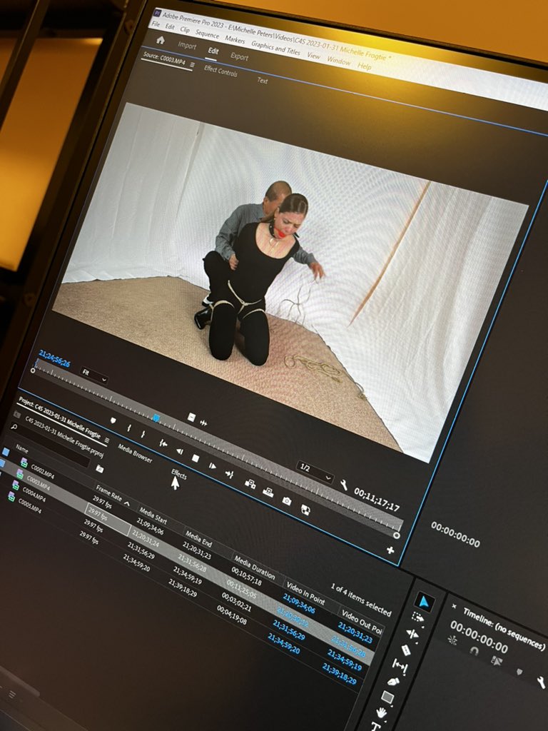 Bondage Beacon on Twitter: "RT @Michell83951221: Editing now!"