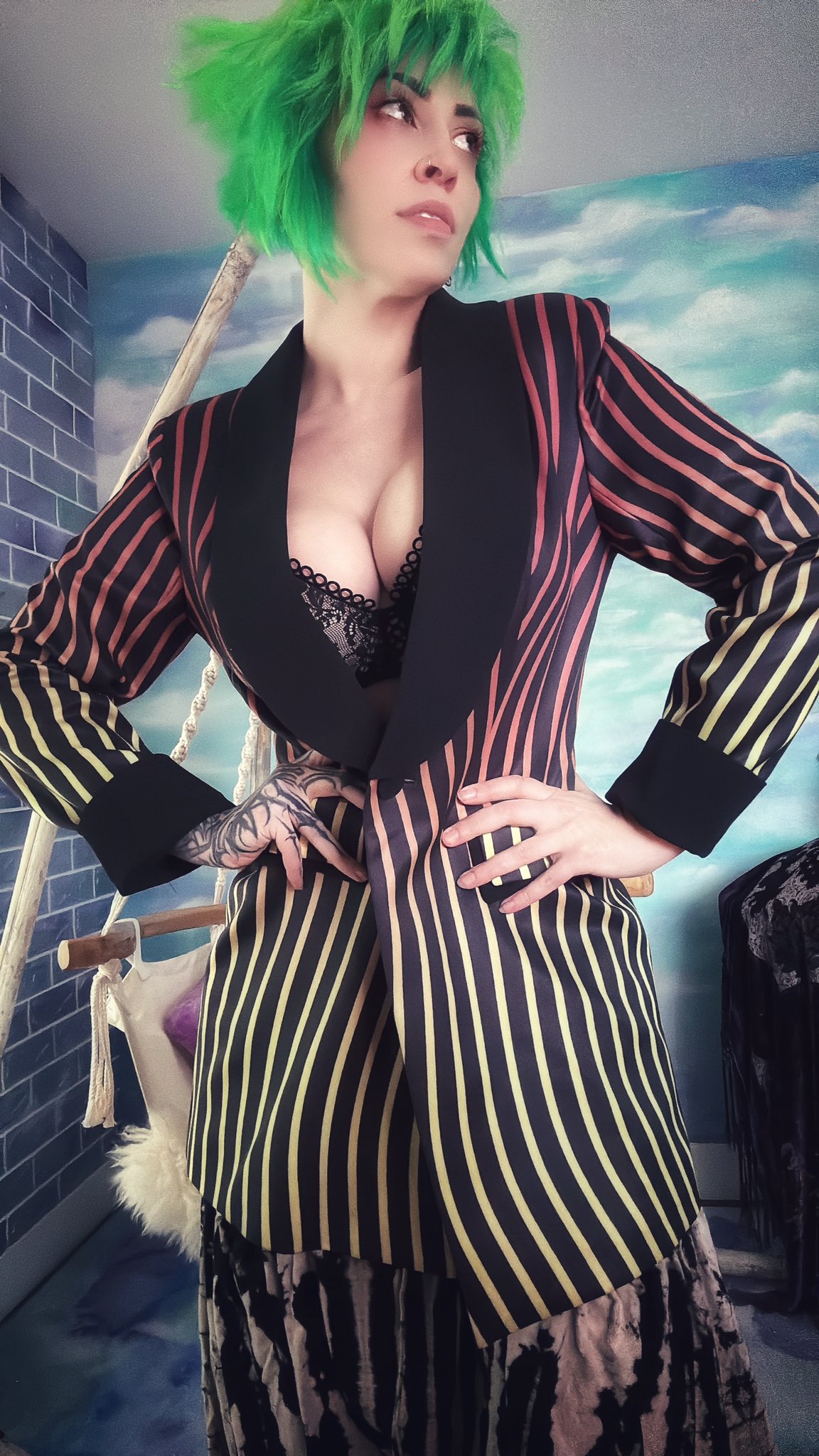 TW Pornstars - 2 pic. VividVivka 🧡. Twitter. Got some wild fashion bits and did a Try On video ...