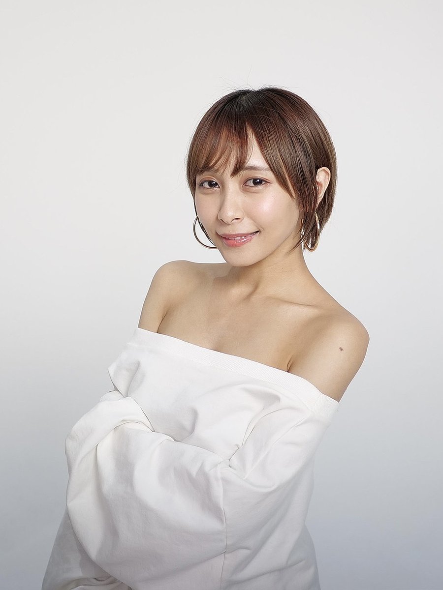 LINX@AVプロダクション on Twitter: "RT @AV_GAMES_info: #AVGAMES が現役AV女優・ #逢見リカ とスポンサー契約を締結！ #FANZAニュース ...