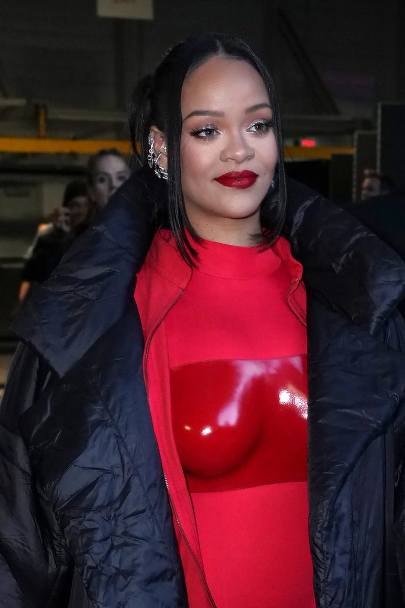 Gq México Y Latam On Twitter No Superamos Los Tenis De Rihanna En El