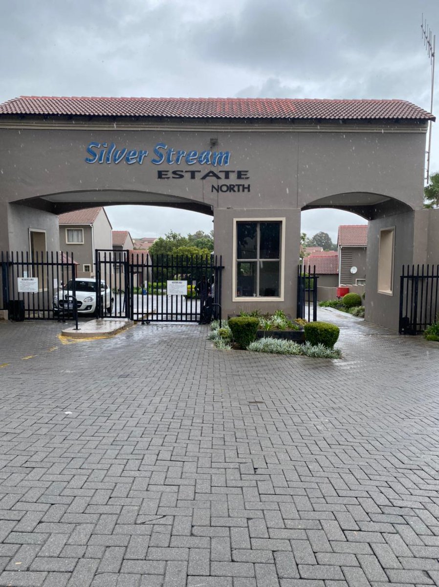 @CityPowerJhb on Twitter: "#MidrandcutOff #Midrand City Power team is currently in Halfway ...