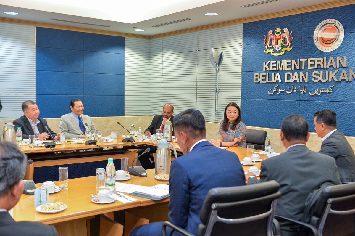 KBSMalaysia on Twitter: "Putrajaya, 13 Feb 2023 - YB @hannahyeoh , Menteri Belia dan Sukan ...